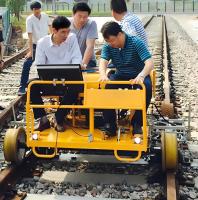 China UR18-D Double-Track Rail Ultrasonic Flaw Detector, 48V50Ah Power Battery, 17 Inch Industrial Touch Display for sale