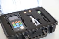 China UM-5D Ultrasonic Thickness Gauge Through Paint Coatings AB Scan Color Screen Thickness Tester for sale