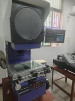 China Measurement Shadowgraph Profile Projector With Three Optional Lenses for sale