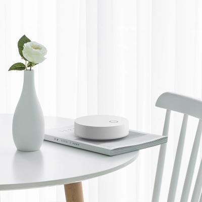 China ROHS Zigbee Smart Hub 100m Communication Range Tuya Zigbee Gateway Hub for sale