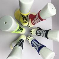 China Non Slip Soccer Grip Sport Football Sports Grip Socks for Men Needle Detection Yes for sale