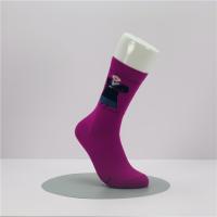 China Custom Cotton Fashion Women Crew Sport Socks Regular Style Daily Socks for B2B Sales for sale