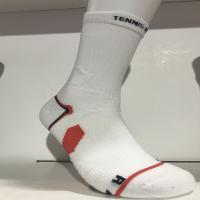 China Needle Detection Men's Custom Color Sports Socks with 200 Stitches and Regular Style for sale