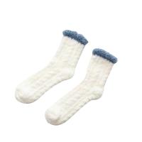 China Custom Design Warm Coral Fleece Floor Socks for Women Non-abrasive and Sustainable for sale