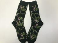 China Spring Season Custom Logo Dot Pattern Design Men Women Cotton Athletic Socks for Sports for sale