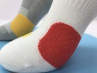 China Beauty Socks Customized Compression Performance Crew Socks for Athletic Performance for sale