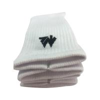 China Sporty Crew Socks for Children Cotton Middle Thick Sustainable Anti Slip Sports Socks for sale