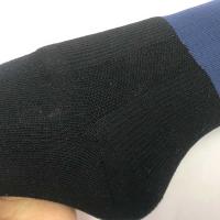 China Standard Thickness Cycling Socks Non-slip Athletic Socks for Comfortable and Support for sale