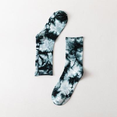 China Tie Dye CREW Sports Socks Cotton Polyester Spandex Blend for Comfort and Durability for sale