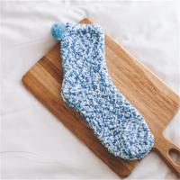 China Thick Warm Fluffy Girl Christmas Socks Casual Coral Fleece Home Floor Socks with Gift for sale