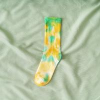 China Novelty Color Tie Dye Unisex Socks Cotton Polyester Spandex Sports Sock Direct Supply for sale