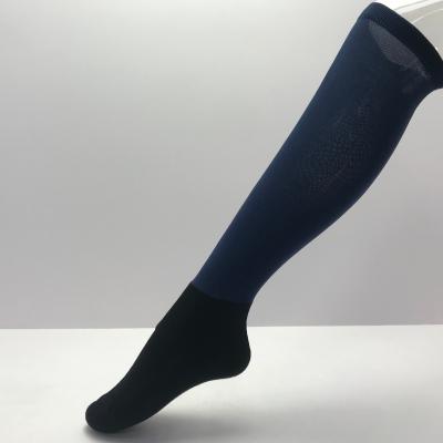 China Skin-friendly and Durable Black Cotton Compression Socks for Professional Athletes for sale