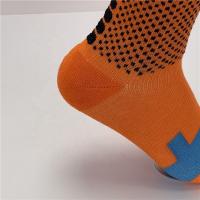 China Custom Made Logo Printed Compression Skiing Cotton Style Sports Socks for Adult Winter for sale