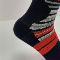 China Anti-bacterial Function Red Beauty Socks Striped Cotton Sports Socks for Men and Women for sale