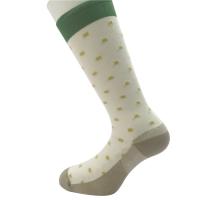 China Standard Thickness Personalised Sport Socks Customizable and Winter Season Ready for sale