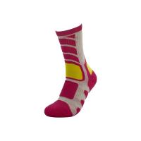 China Spring Season Red Green Ankle Sport Socks for Men Athletic Quick Dry Printed Sports Socks for sale