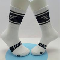 China Custom Design Men's Anti-slip Grip Socks for Football Breathable and Spring Season for sale