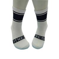 China Geometric Design Thick Cotton Anti-Slip Sports Socks for Unisex 22% Polyamide Fabric for sale