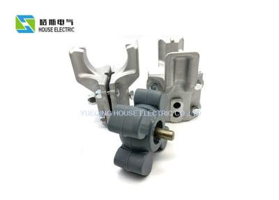 China Customized Color Center Pivot Irrigation Parts Coupler Zinc Rubber Material for sale
