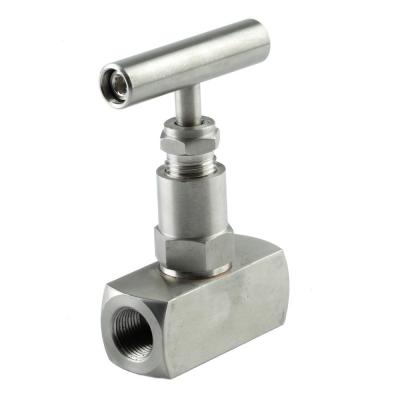 China Stainless Steel NPT End Female Thread 1/2