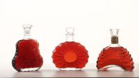 China glass bottle with excellent quality is a professional manufacturer of red wine, vodka, whisky and rum glass bottle in Ch for sale