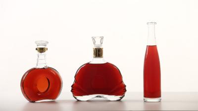 China 187ml 375ml 500ml 750ml Transparent Amber Green Blue Glass Red Wine Bottle for sale