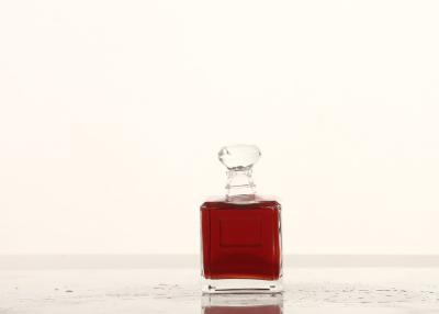 China Custom 200Ml 375Ml 500Ml 750Ml 1000Ml Transparent Round Empty Flint Glass Liquor Wine Whisky Vodka Tequila Bottle With C for sale