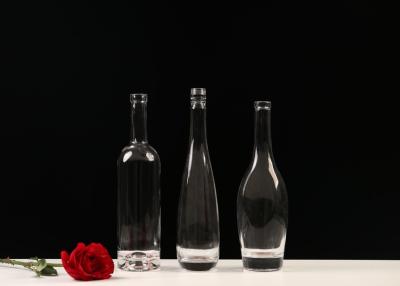 China Custom 200Ml 375Ml 500Ml 750Ml 1000Ml Transparent Round Empty Flint Glass Liquor Wine Whisky Vodka Tequila Bottle With C for sale