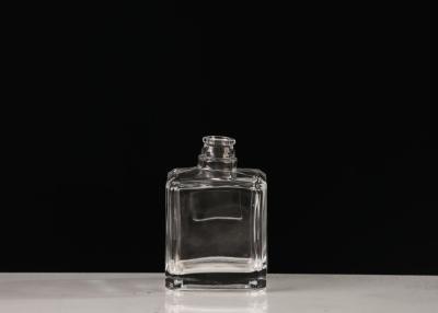 China Customizable Products 250ml 500ml Simple Flat Clear Empty Liquor Wine Glass Bottles for sale