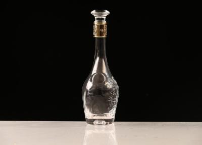 China Hot Selling Juice Liquor Wine Fruit Wine Whiskey Clear Vodka Glass Bottles for Alcoholic Beverages 700ml for sale