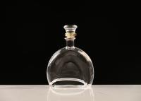 China Hot Selling Juice Liquor Wine Fruit Wine Whiskey Clear Vodka Glass Bottles for Alcoholic Beverages 700ml for sale