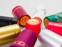 China Glass Red Wine Bottle Foil Capsules Heat Shrink Bottle Caps Eco Friendly for sale