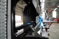 China Intelligent Hydraulic Bending Machine 6+1 Axis CNC Press Brake Angle Detection Sheet Metal Fabrication for sale