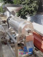 China Screw Press Juicer For Berries Vegetables High Viscosity Crushing Juice for sale
