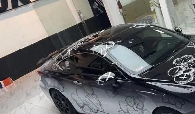 China KAWS Poster Customized Digitally Printed Car Film Glossy Gradient Surface for sale