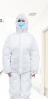 China Light Weight Disposable Isolation Gown Customized Logo GB19082-2009 Standard for sale