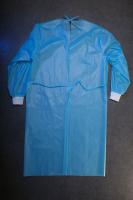 China Waterproof Protective 40g Pp Pe Disposable Isolation Gown for sale
