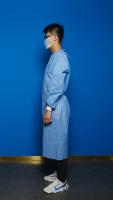 China 190cm 45g Water Resistant Disposable Isolation Gown for sale