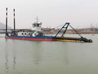 China 1000 KW Diesel Engine Power Small Dredger Machine For Sand Dredging From River Or Sea for sale