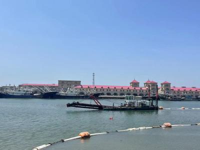 China 16kw Versatile Sand Mining Dredge With A Blue Color For Various Sand Extraction Needs for sale