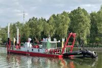 China Precision GPS Navigation Steel Hull Mud dredger boat With 500m3 Per Hour Capacity for sale