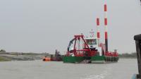 China 24 inch Cutter Suction Sand Dredger with Spud Carriage for 15m Dredging Depth distance 2KM for sale