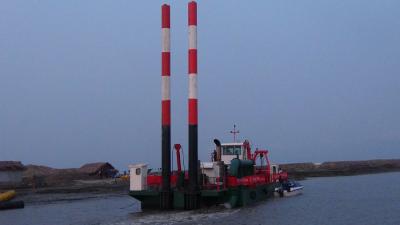 China 24 inch Cutter Suction Sand Dredger with Spud Carriage for 15m Dredging Depth distance 2KM for sale