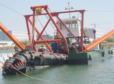 China ISO Certificate 24 inch Cutter suction dredge with Spud Carriage and Anchoring Booms Cummins Marine Engine for sale