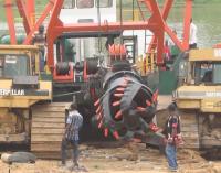 China Marine Cummins Diesel Engine Cutter Suction Dredging Boat for River Mud Dredging with 1500m Discharge Distance for sale