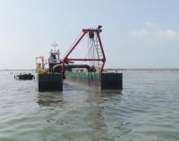 China 26 inch Cutter head Sand Dredger with 2000m Discharge Distance for Sand Suction from Sea, River and Lake for sale