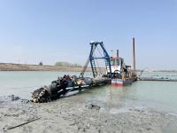 China 14 Inch 1800-2200 M3/H Small Sand Pump Dredger And Dredging Ship For Marine Working And Dredging Project for sale