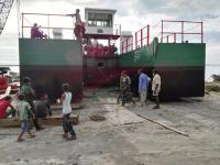 China 20 Inch Cutter Suction Sludge Dredging Boat For Sand Or Mud Dredging With Anchoring Booms And Spud Carriage for sale