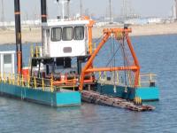 China 500 cbm/h Solid Sand or Mud Dredging Cutter Suction Dredging Boat for Dock Dredging and Mud Removal for sale