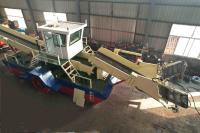 China 16 CBM Aquatic Weed Harvester with 2.1m Cutting Width for sale